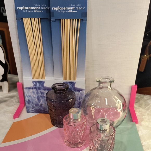 Accents | Fragrance Diffusers 4 Bottles And 2 Pk Of 1 Reed Diffusers ...